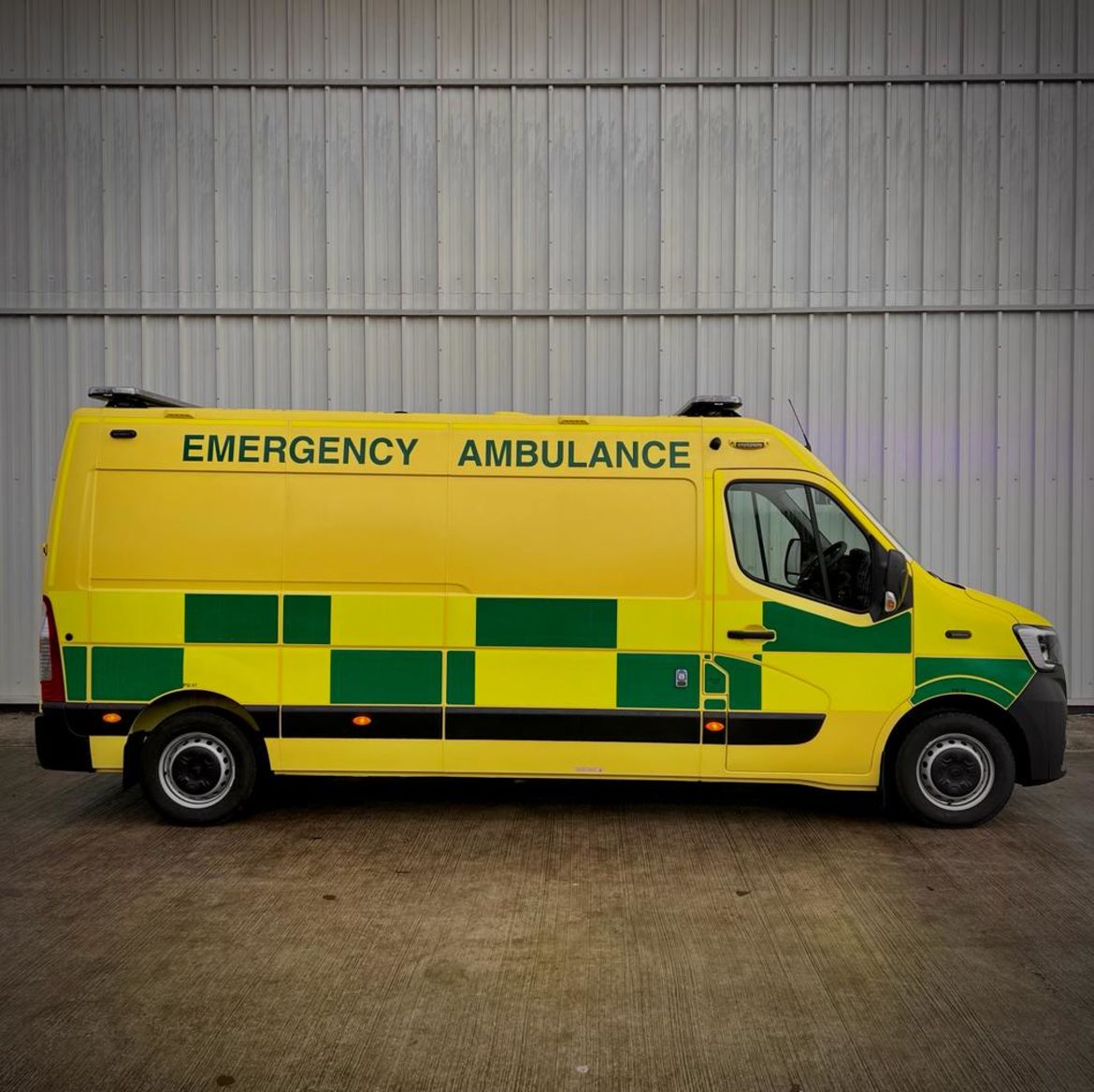 High Dependency Unit Vehicle Hire | Intack Self Drive